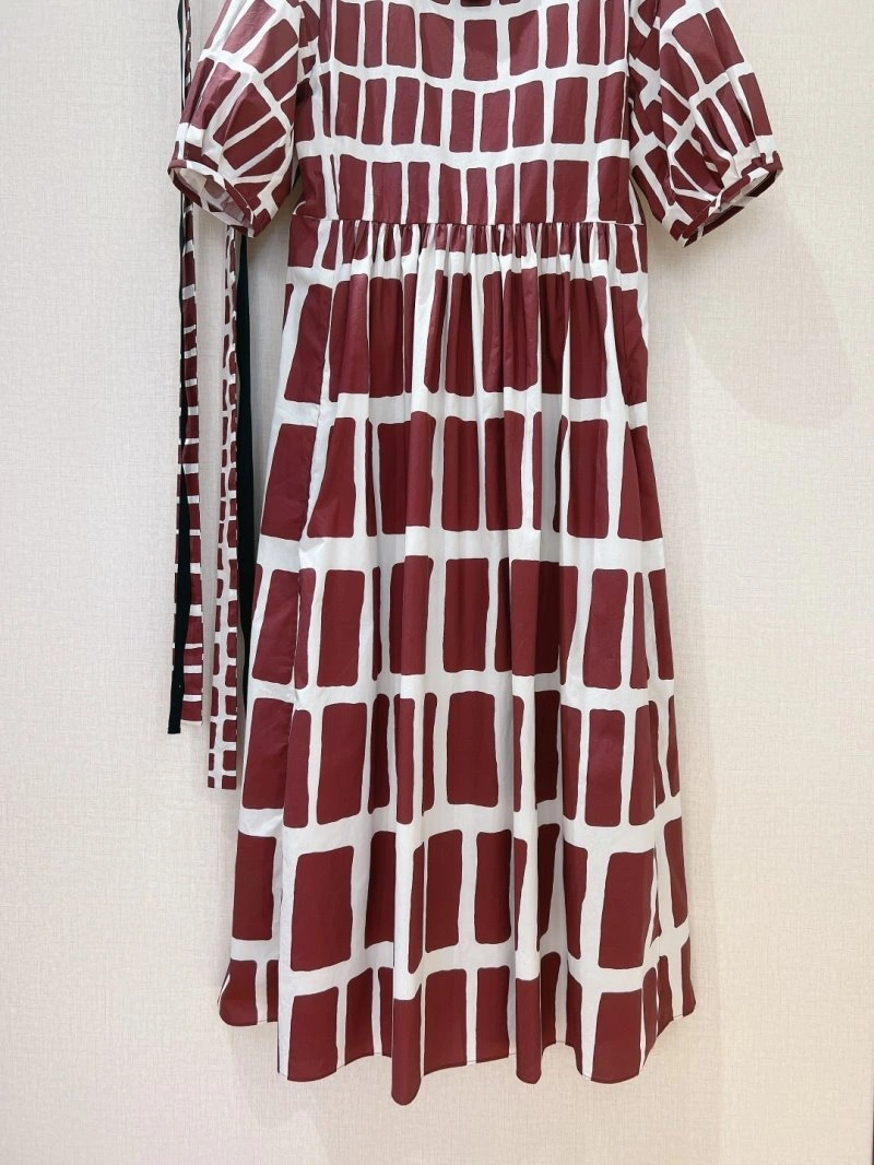 Factory-made Max Mara Dress