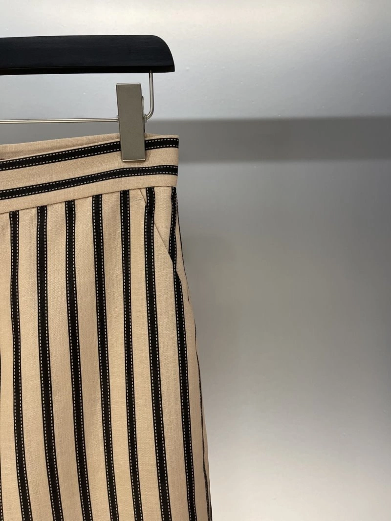 Value-priced Max Mara Long Pants