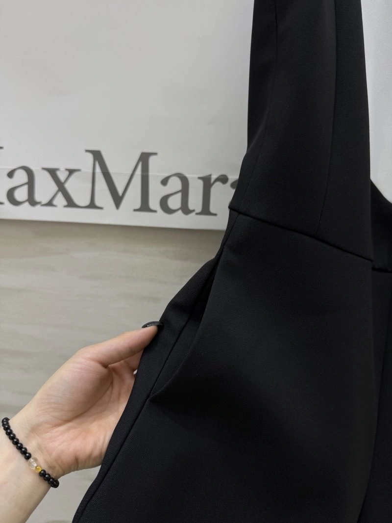 Cut-rate Max Mara Outwear