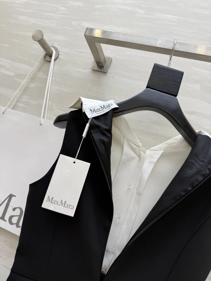 Cut-rate Max Mara Outwear