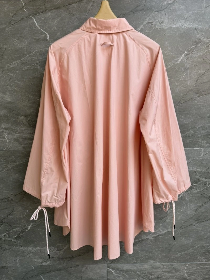 Accurate model Max Mara Shirts