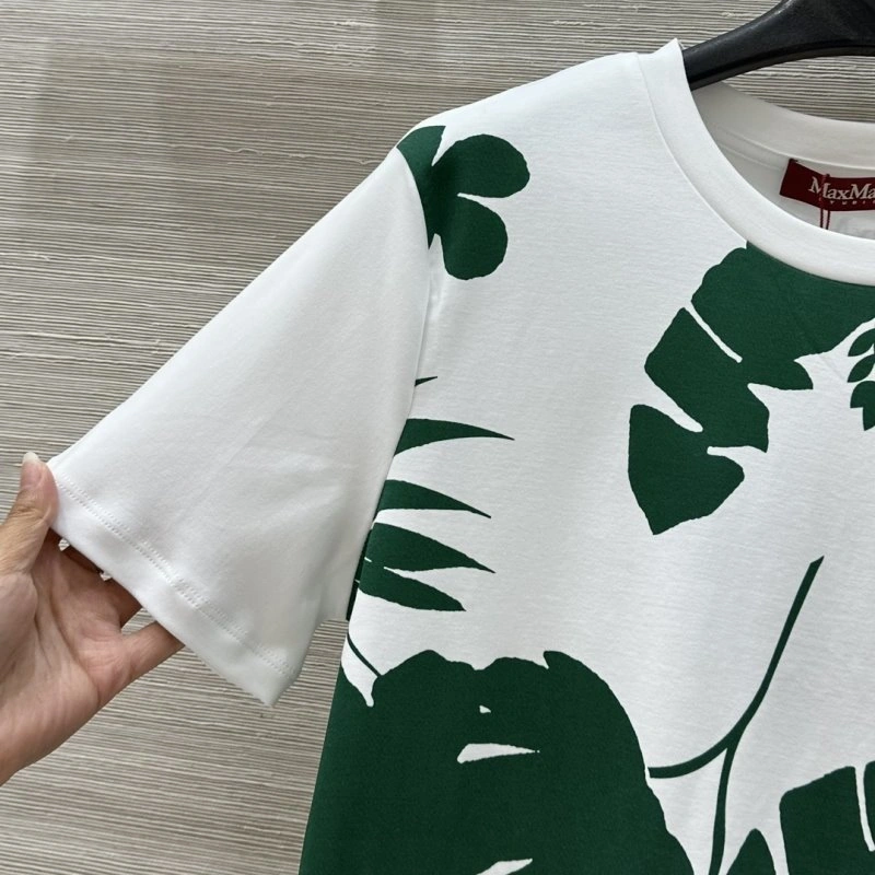 Top match Max Mara T-Shirts