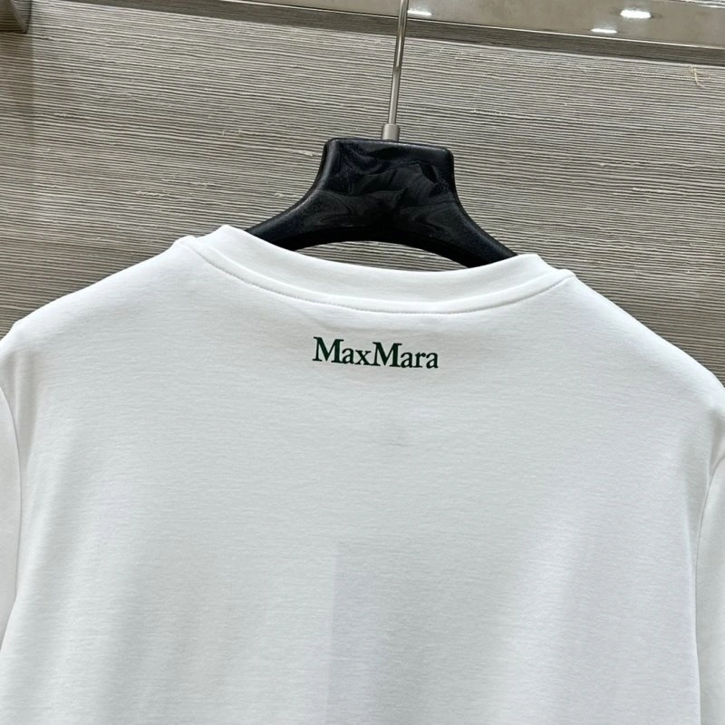 Top match Max Mara T-Shirts