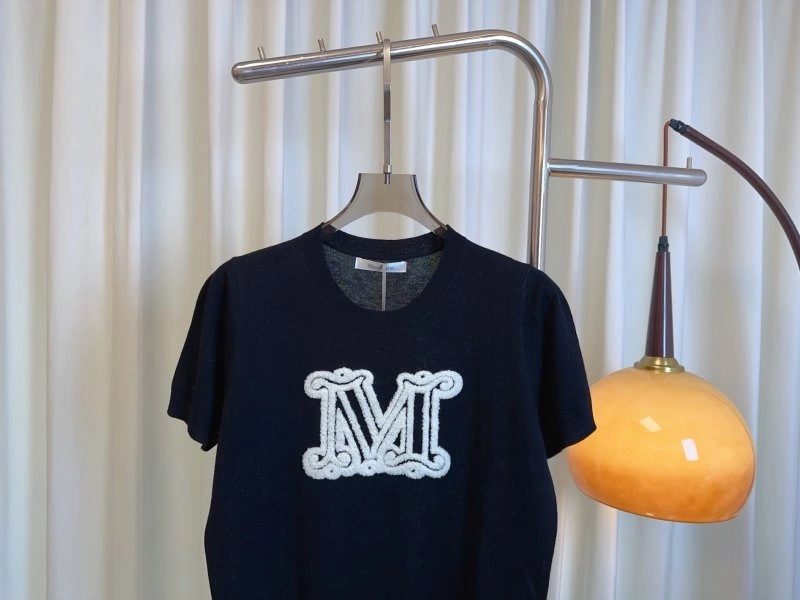 Value-priced Max Mara T-Shirts