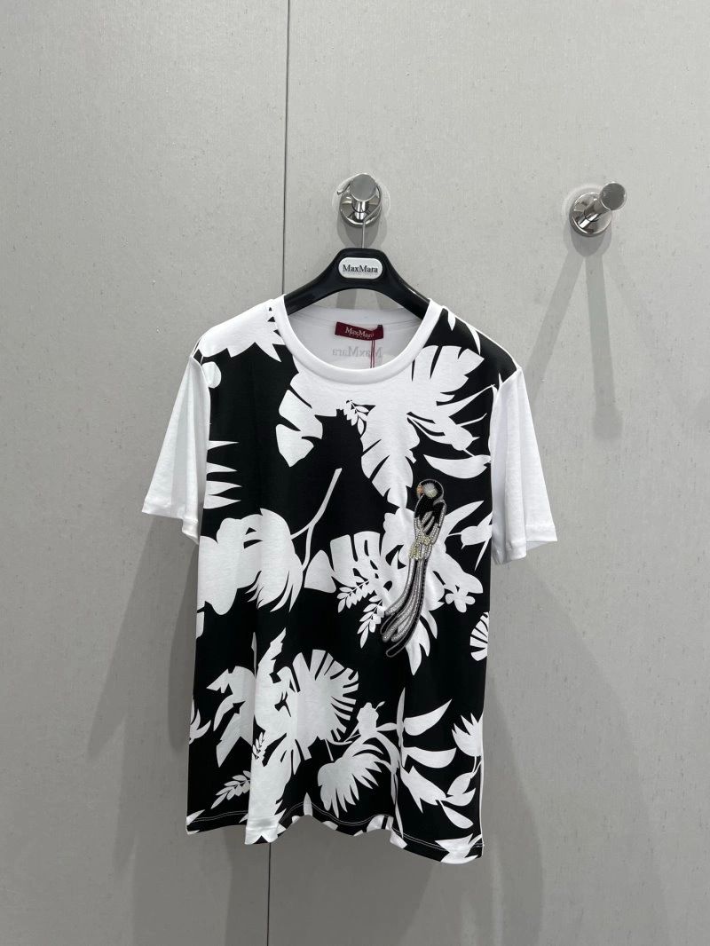Max Mara T-Shirts