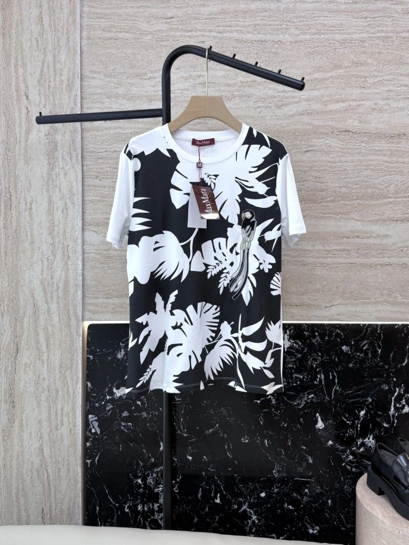 Max Mara T-Shirts