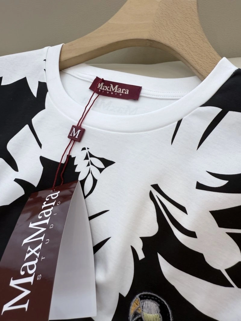 Inexpensive Max Mara T-Shirts