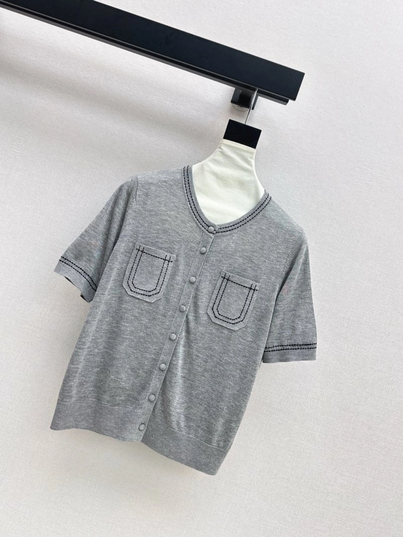 Bargain Max Mara T-Shirts