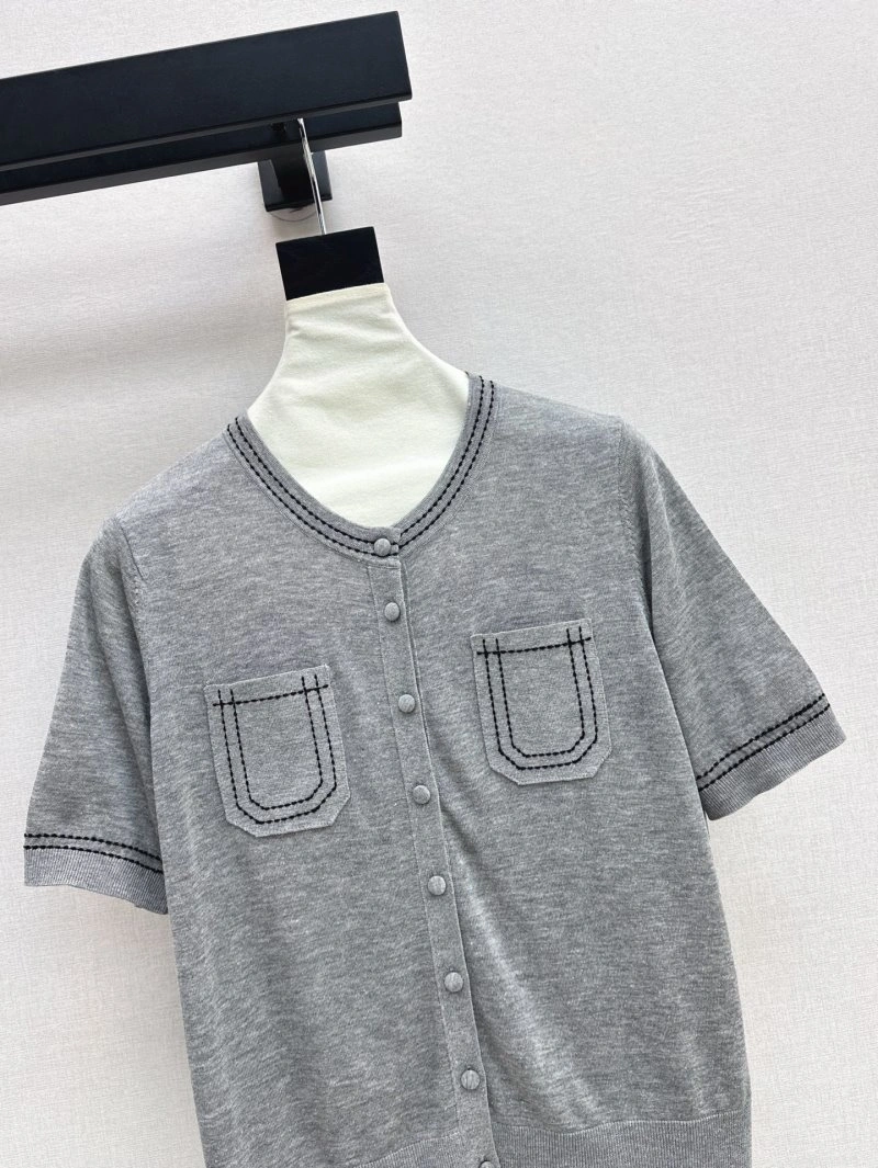 Bargain Max Mara T-Shirts