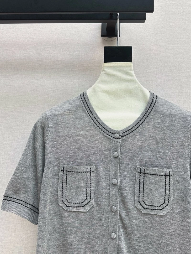 Bargain Max Mara T-Shirts