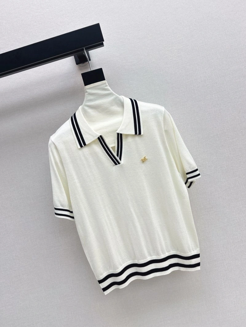 Indistinguishable Max Mara T-Shirts