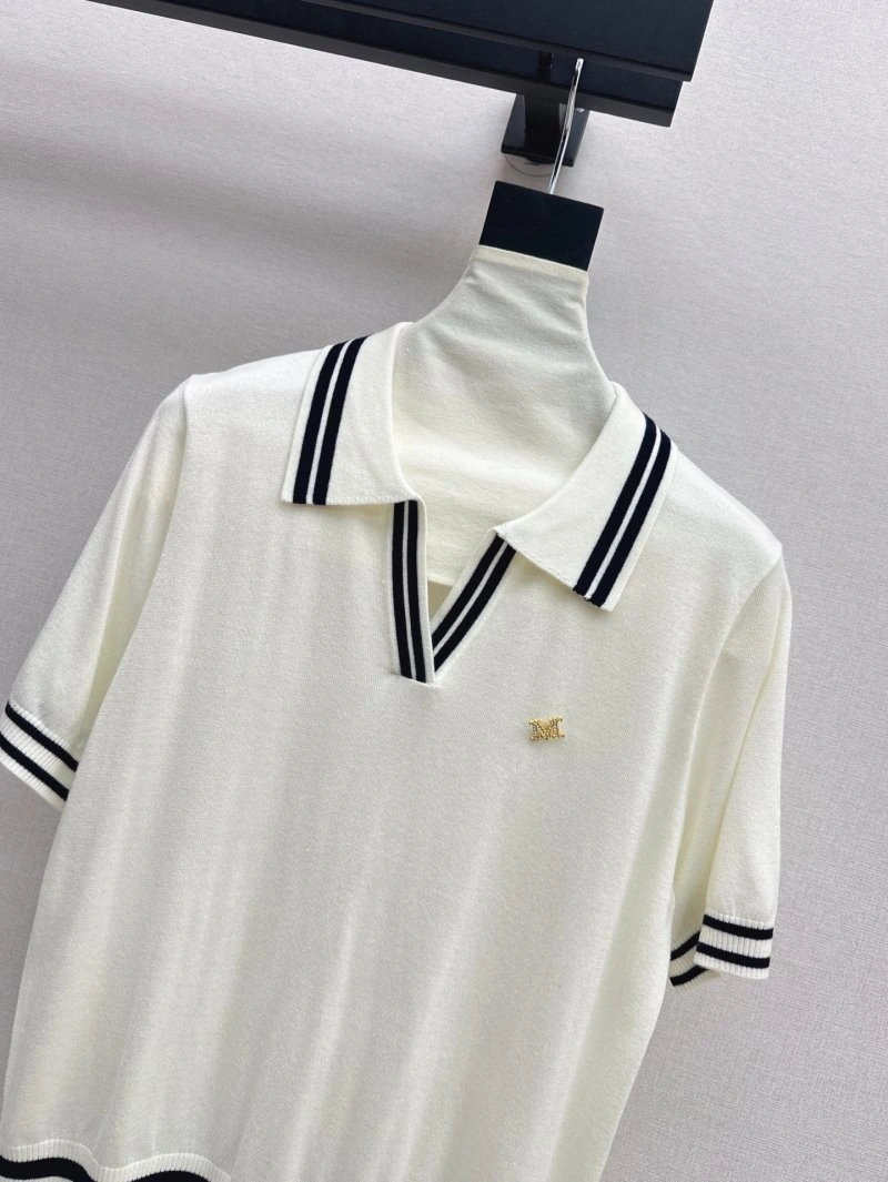 Indistinguishable Max Mara T-Shirts