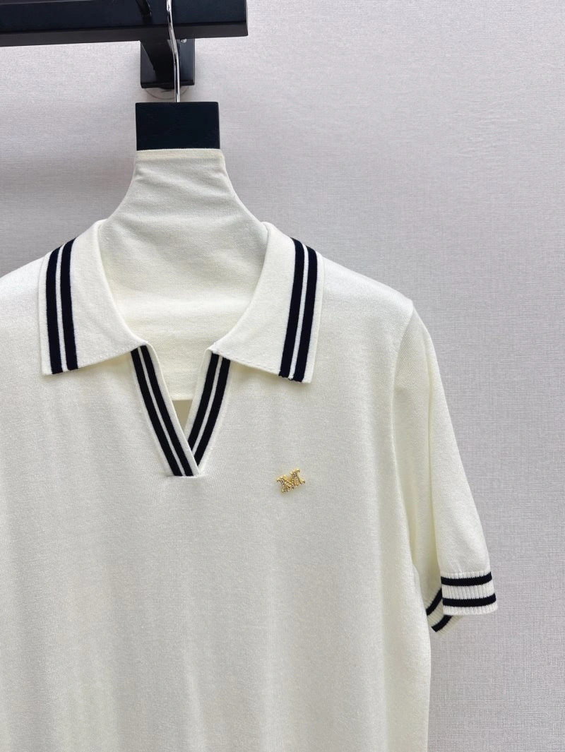 Indistinguishable Max Mara T-Shirts