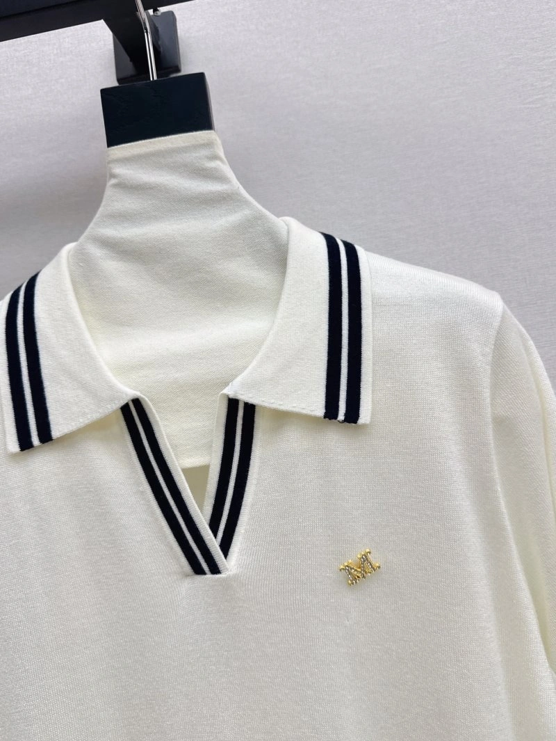 Indistinguishable Max Mara T-Shirts