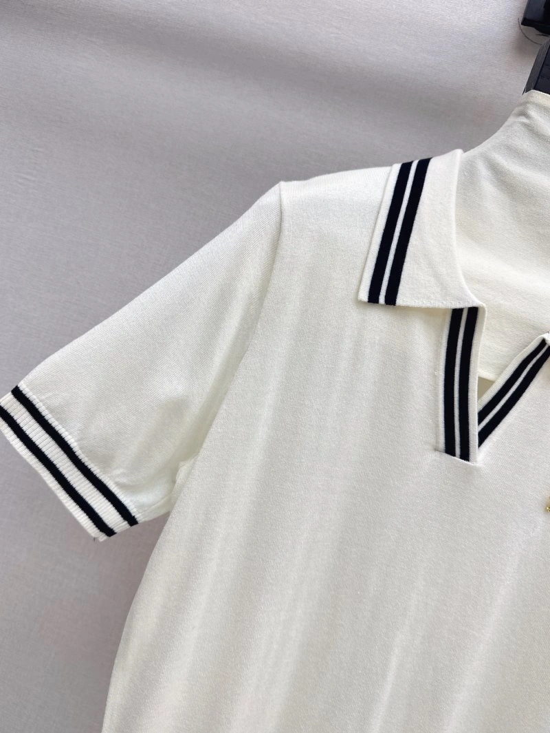 Indistinguishable Max Mara T-Shirts