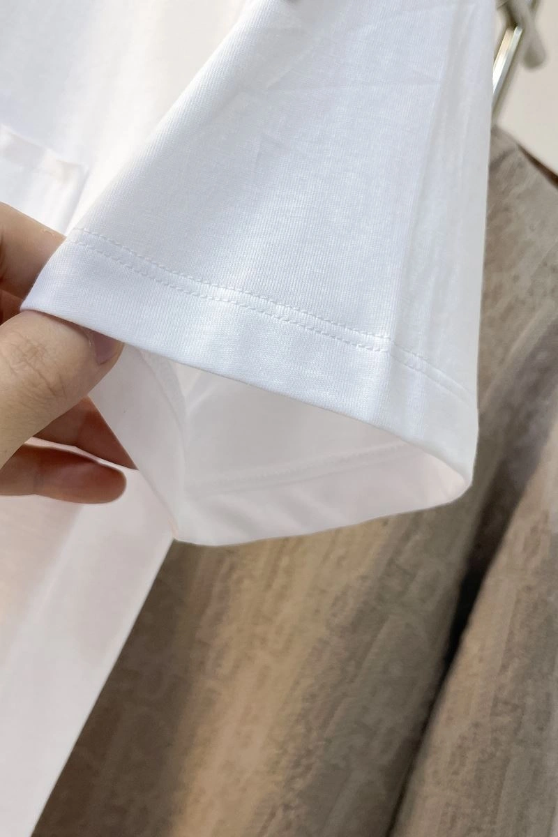 Value-priced Max Mara T-Shirts