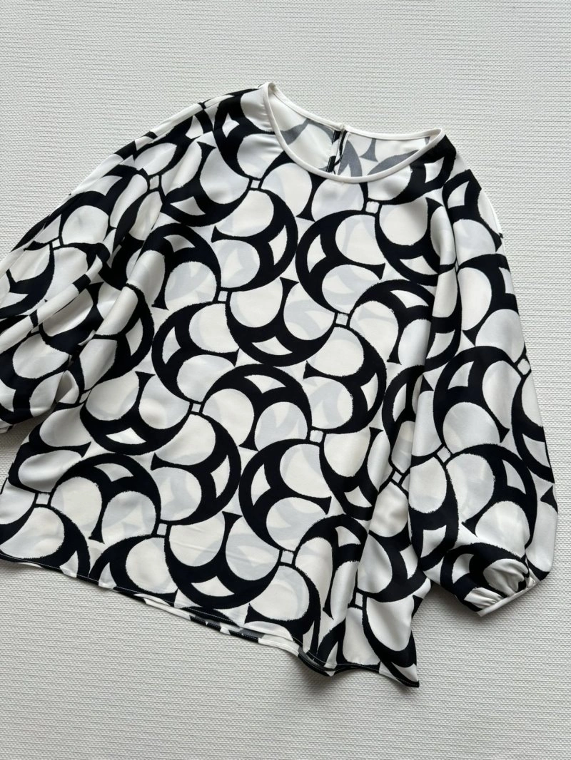 Authentic Max Mara T-Shirts