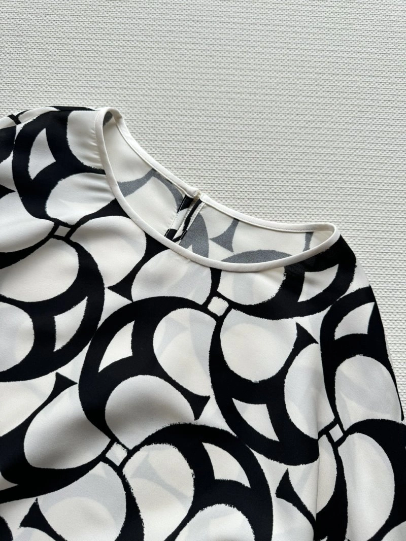 Authentic Max Mara T-Shirts