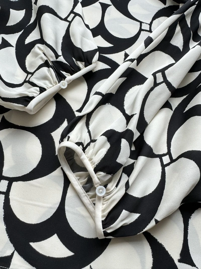Authentic Max Mara T-Shirts