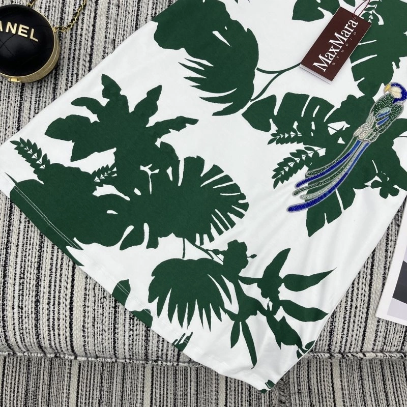 Genuine Max Mara T-Shirts