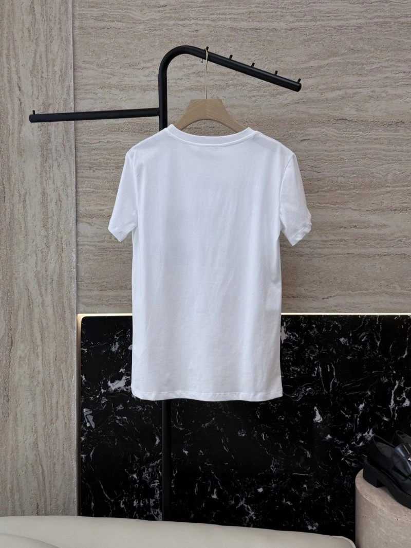 Indistinguishable Max Mara T-Shirts