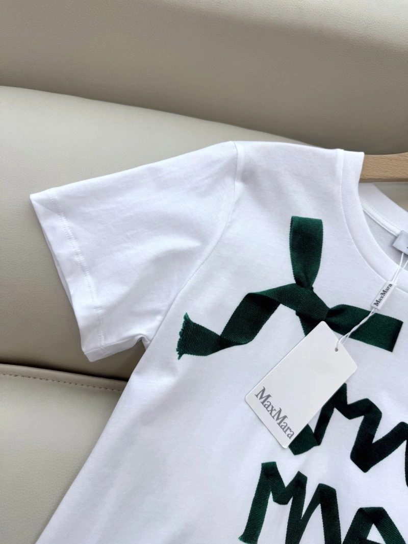 Indistinguishable Max Mara T-Shirts