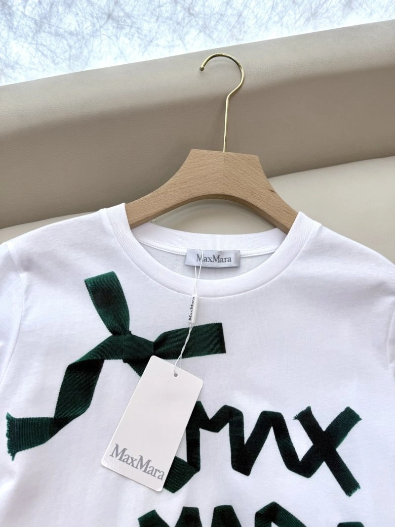 Indistinguishable Max Mara T-Shirts