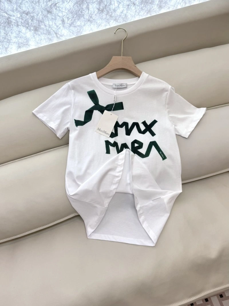 Indistinguishable Max Mara T-Shirts