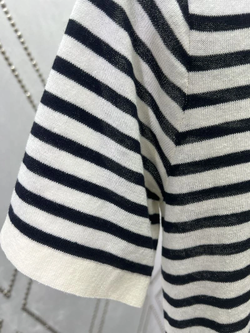 Value-priced Max Mara T-Shirts
