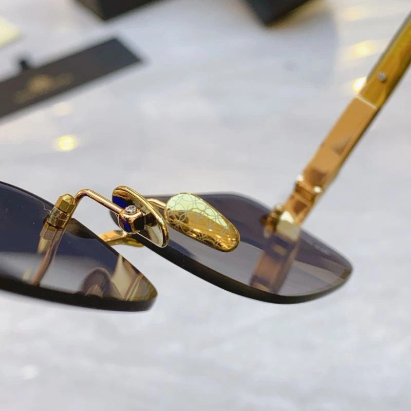 Indistinguishable Maybach Sunglasses