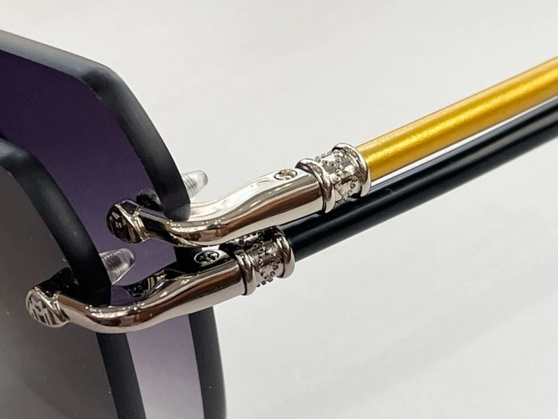 Indistinguishable Maybach Sunglasses