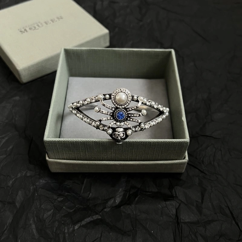Low-cost Mcqueen Bracelets