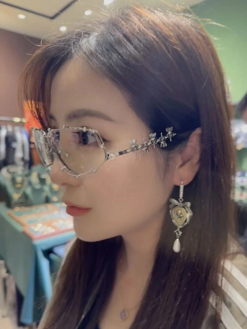 Budget-friendly Mcqueen Earrings