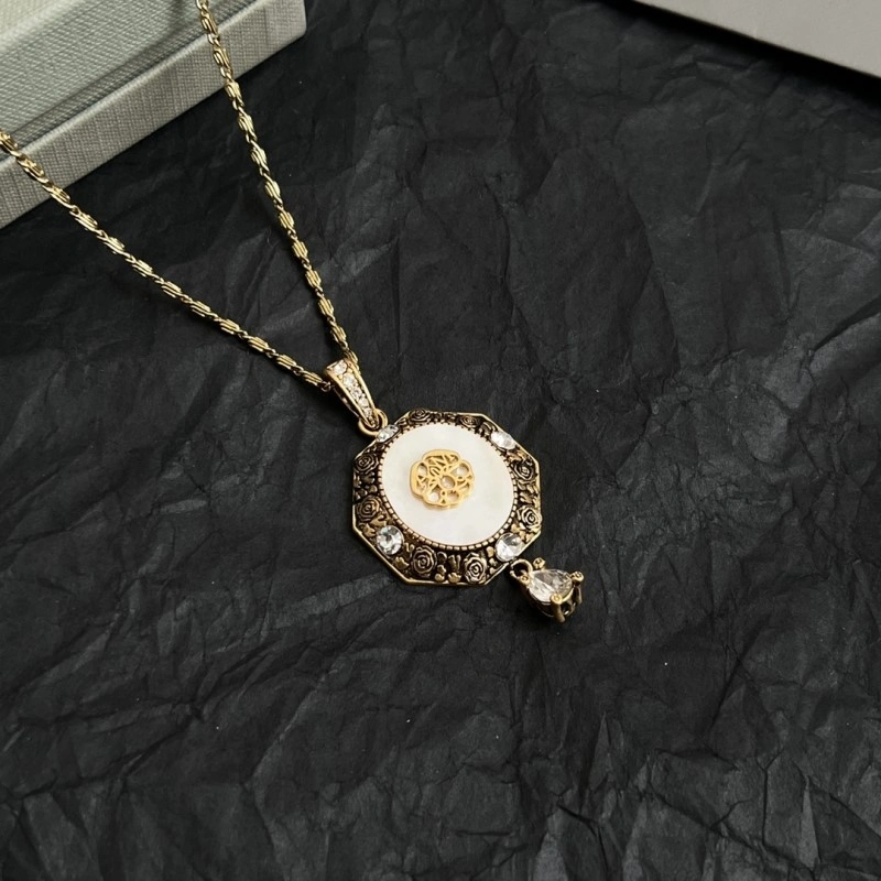 Mcqueen Necklaces