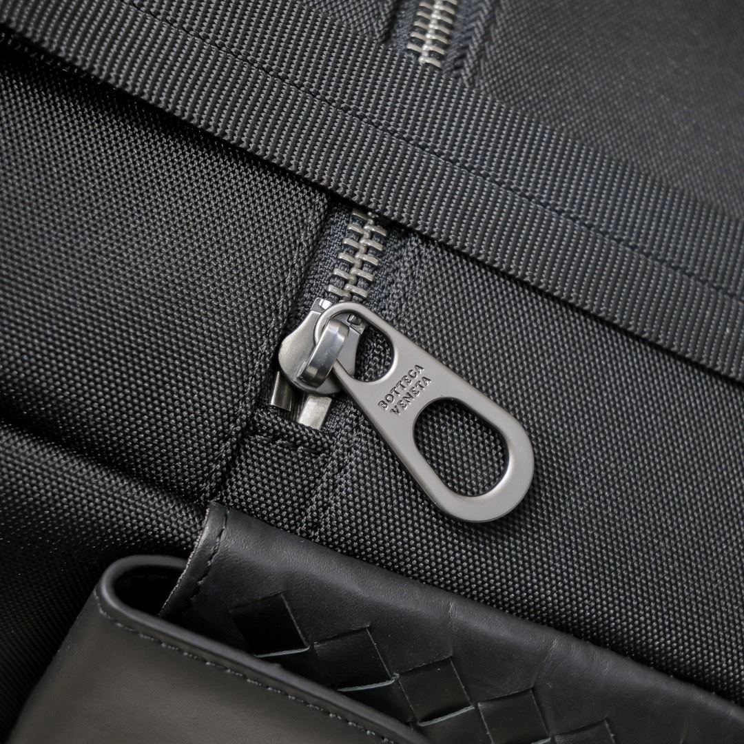 OEM Mens Bottega Veneta Backpacks