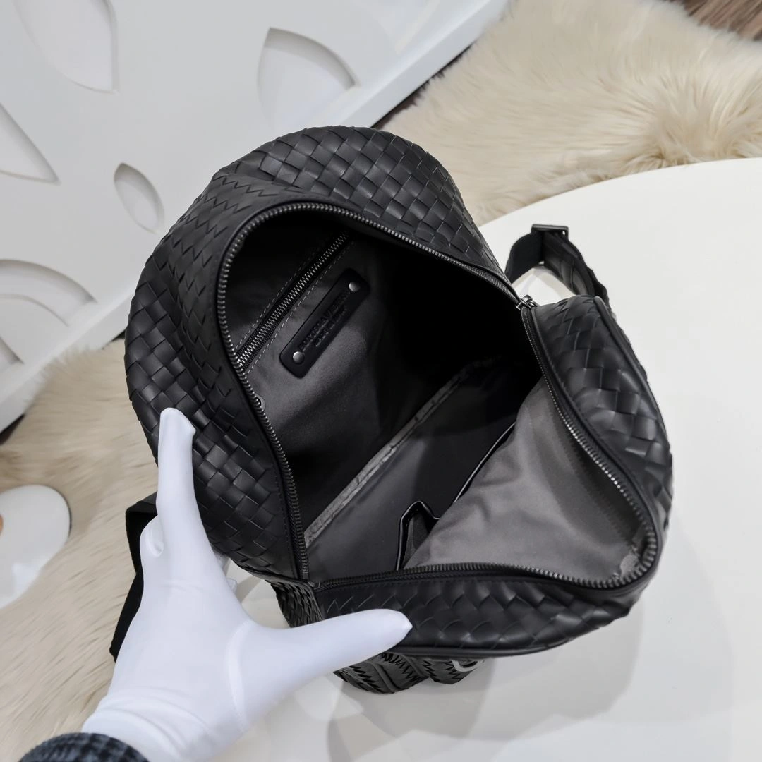 Official Mens Bottega Veneta Backpacks