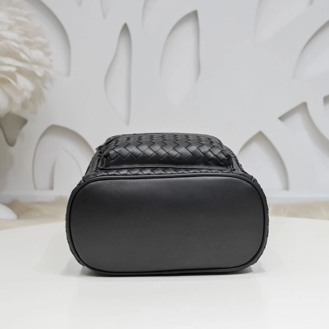 Official Mens Bottega Veneta Backpacks