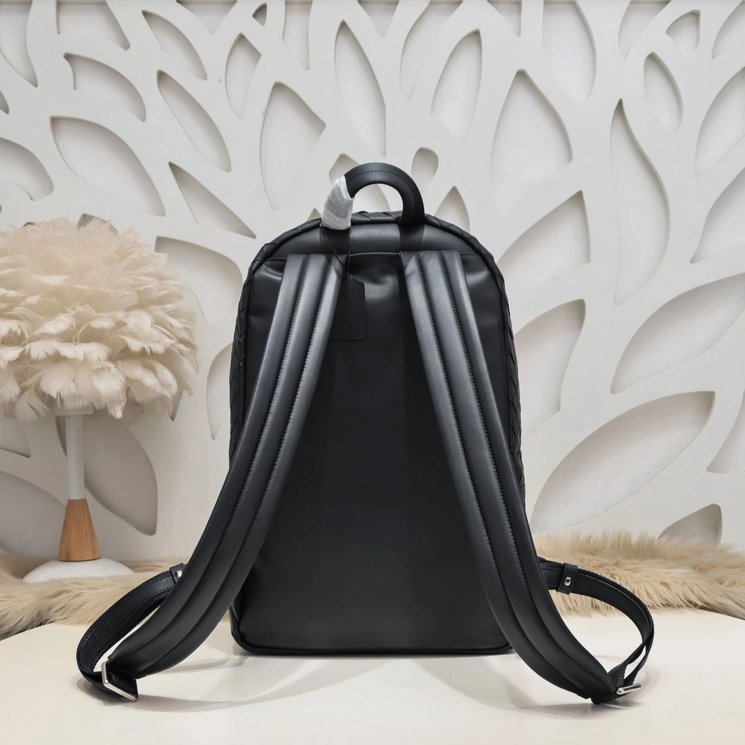 Authentic Mens Bottega Veneta Backpacks