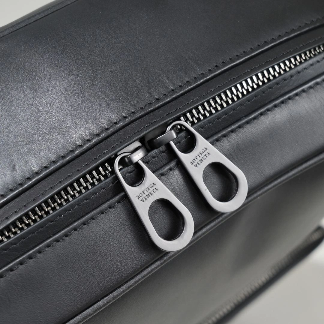 Original Mens Bottega Veneta Backpacks
