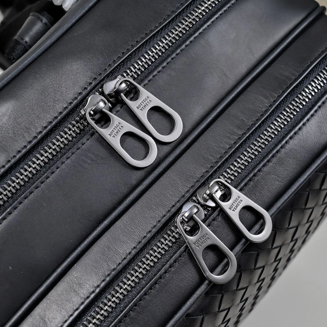 Value-priced Mens Bottega Veneta Backpacks