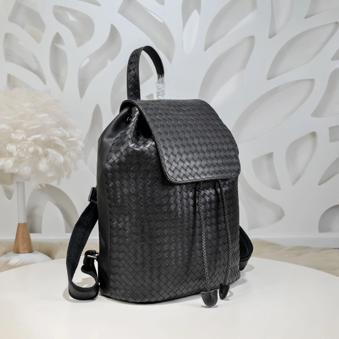 Accurate model Mens Bottega Veneta Backpacks