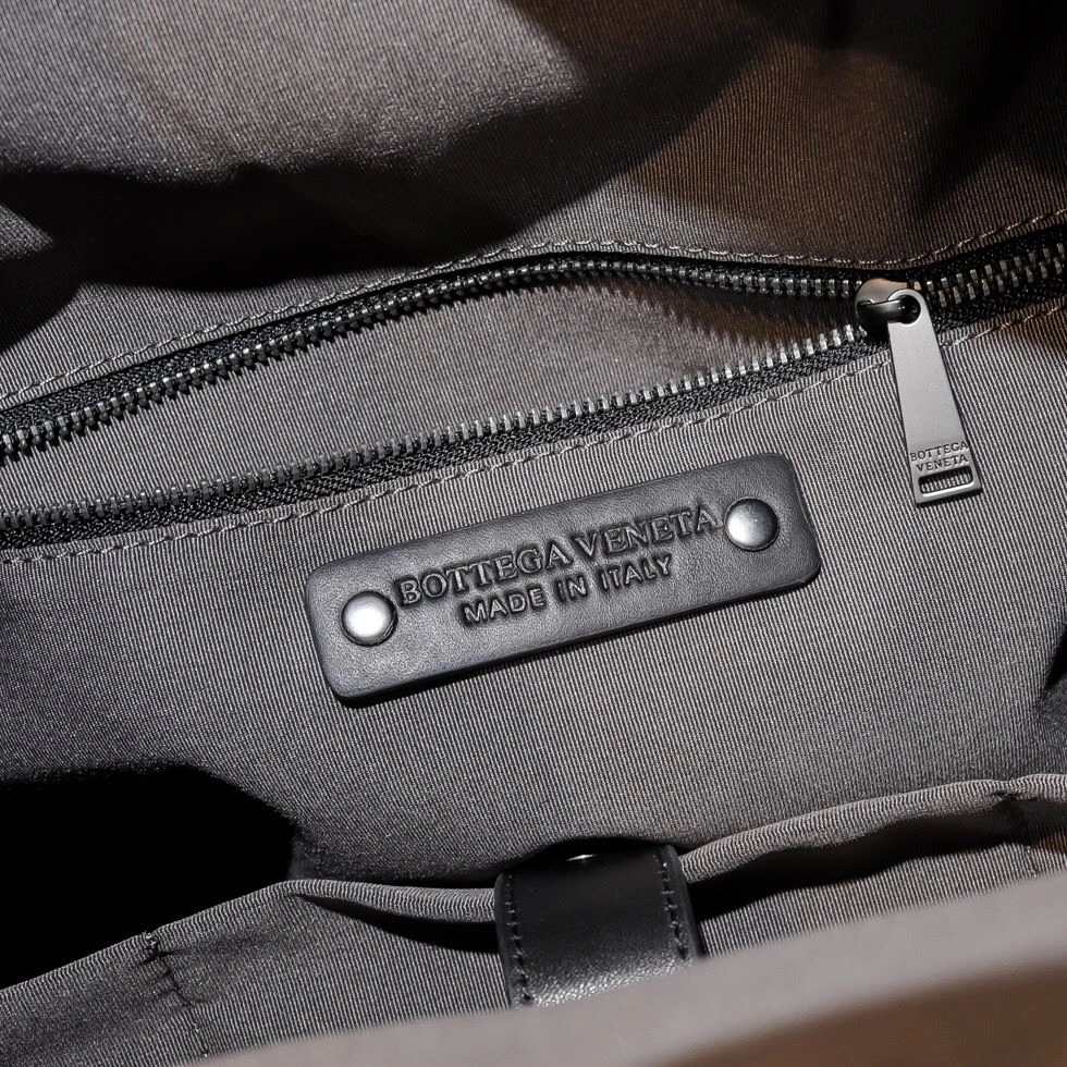 High accuracy Mens Bottega Veneta Backpacks