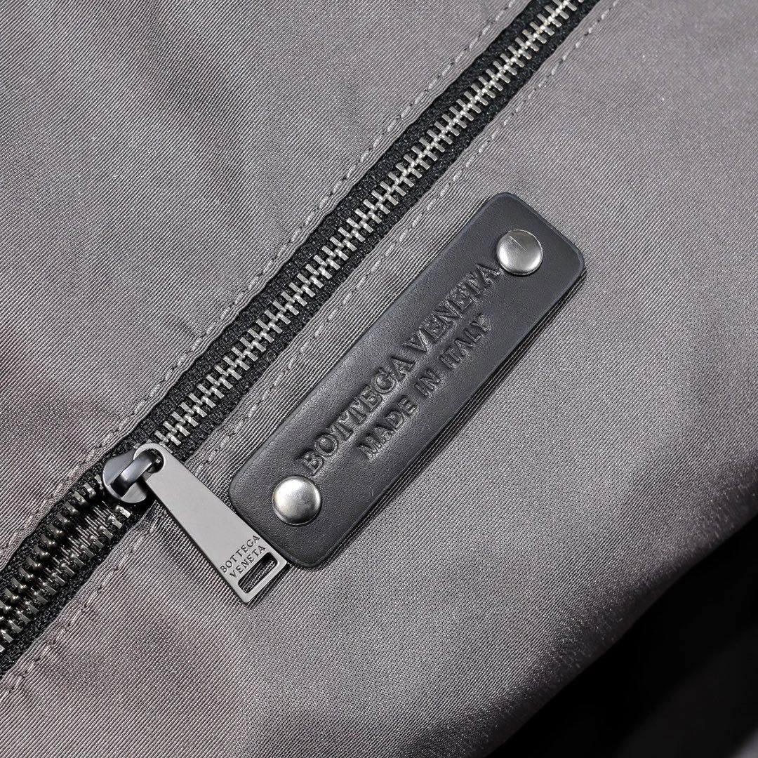 Perfect replica Mens Bottega Veneta Backpacks