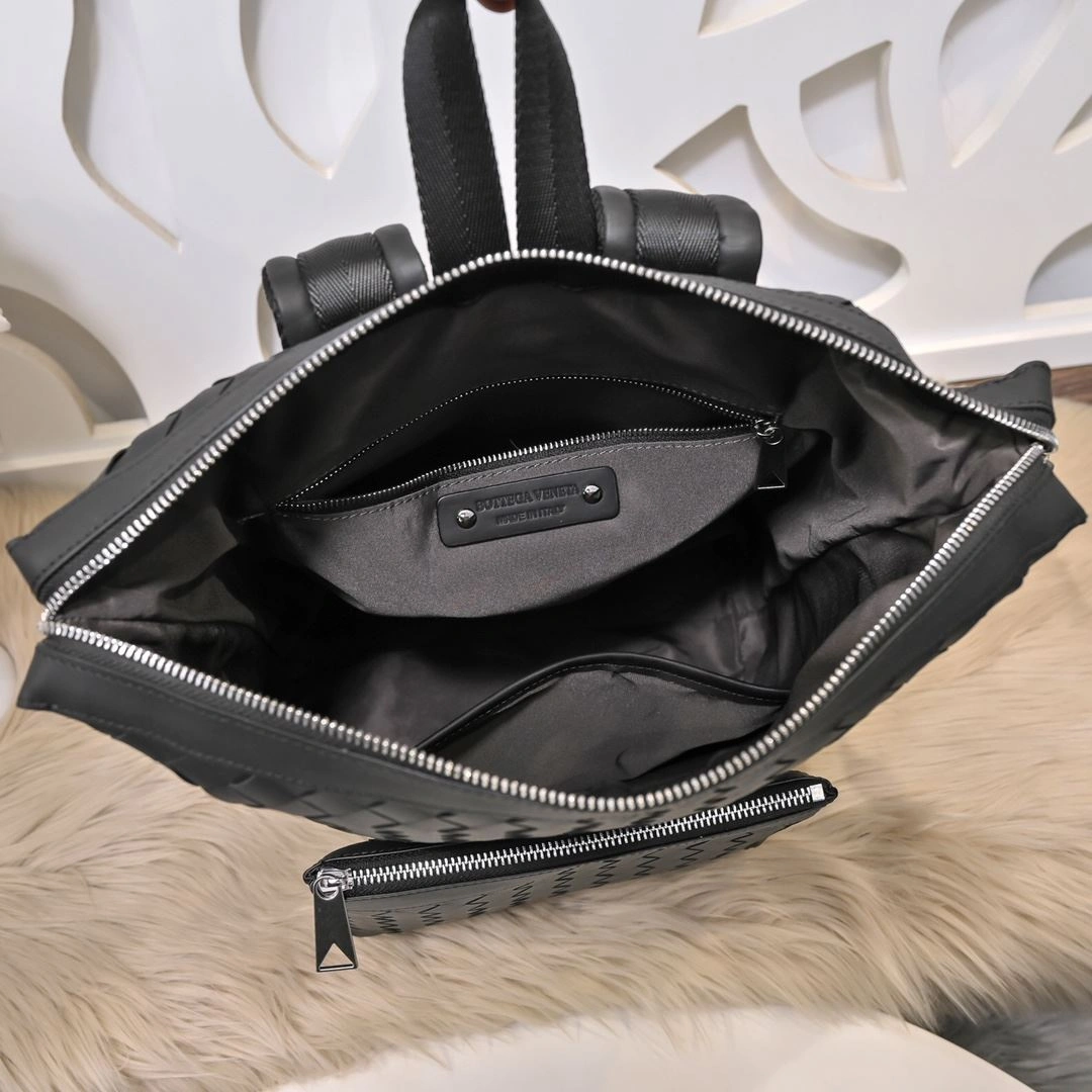 Top match Mens Bottega Veneta Backpacks