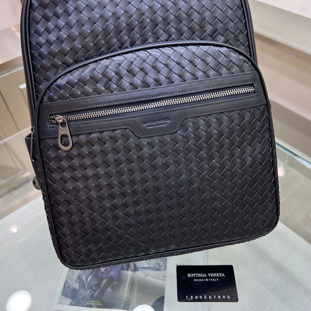 Official Mens Bottega Veneta Backpacks