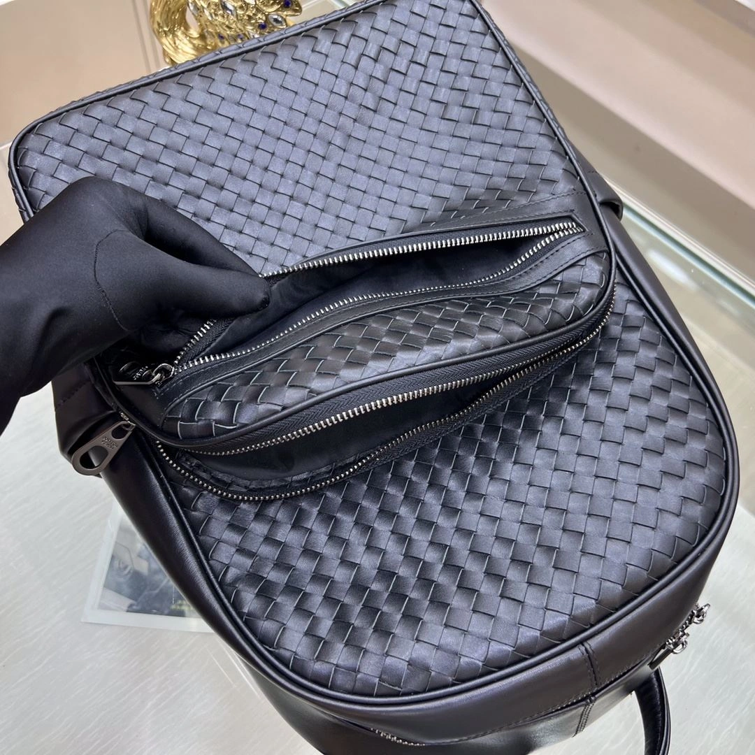 Official Mens Bottega Veneta Backpacks