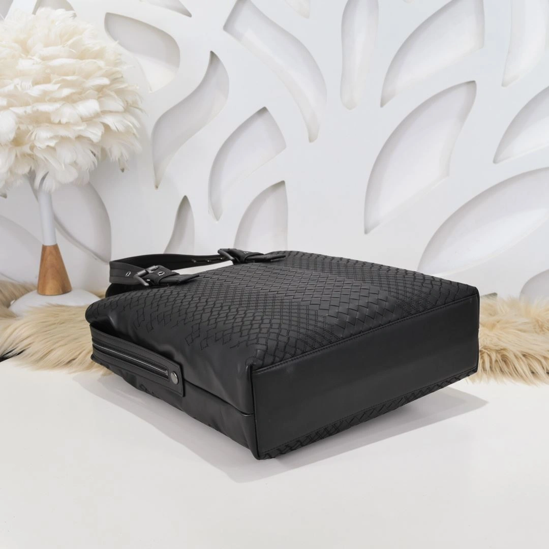 OEM Mens Bottega Veneta Briefcases