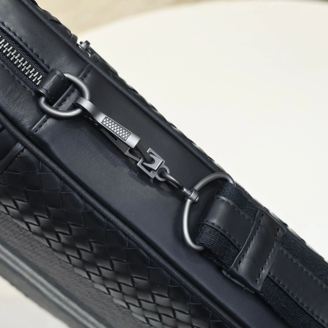 OEM Mens Bottega Veneta Briefcases