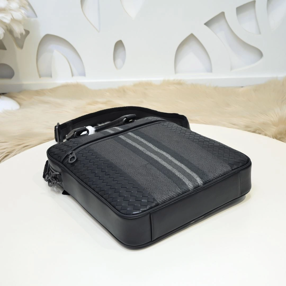 OEM Mens Bottega Veneta Briefcases
