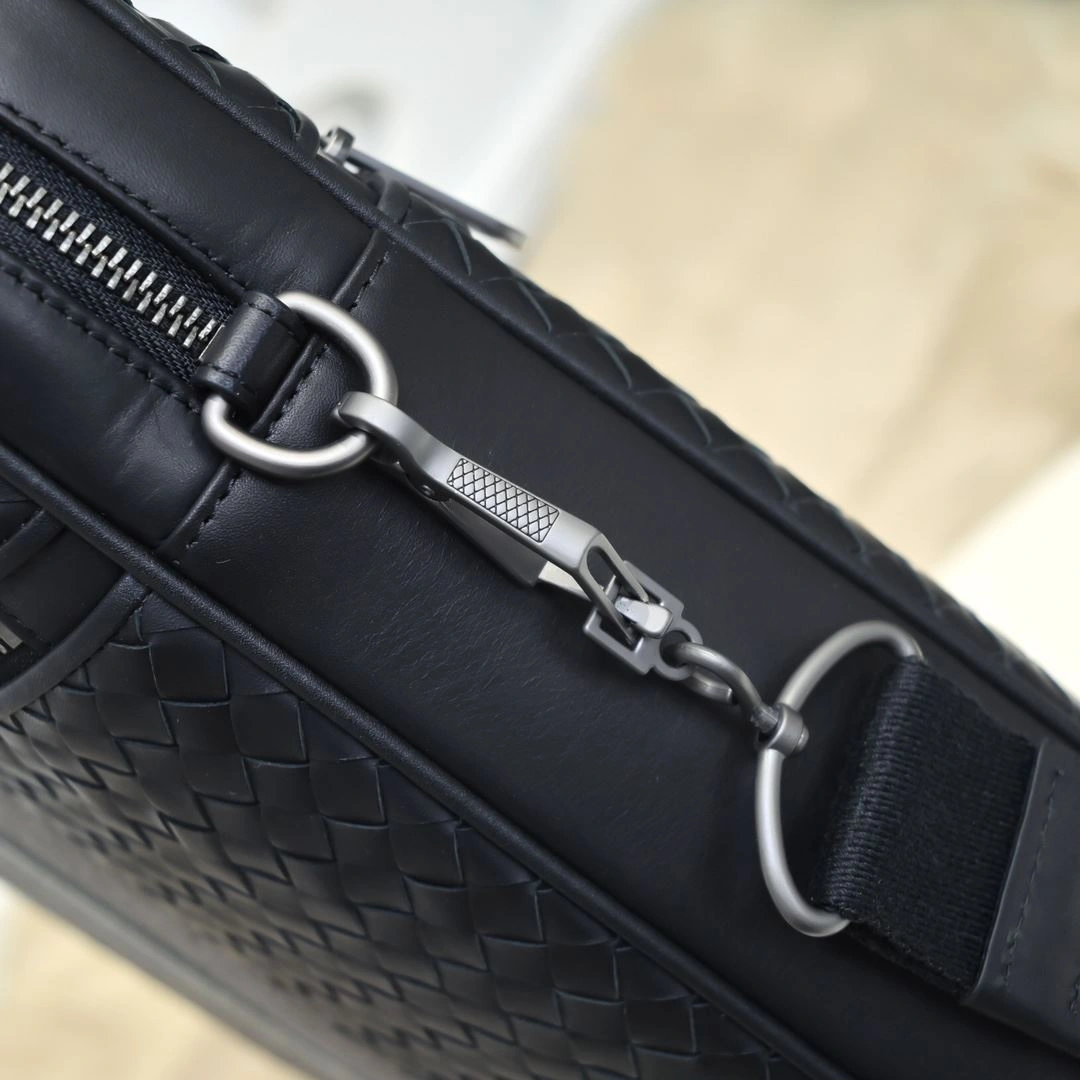 Genuine Mens Bottega Veneta Briefcases